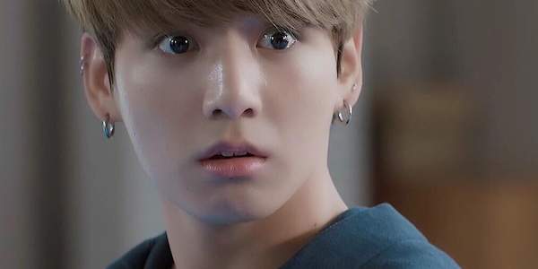 짧은썰-어제 산책하다 강아지로 오해 받은 썰 푼다(여주x정국): COTD