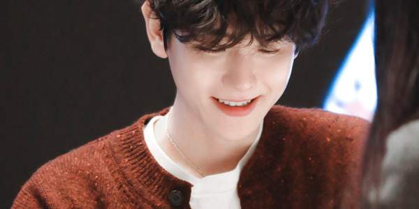 리즈 (rizz) TALK 9: 와르르