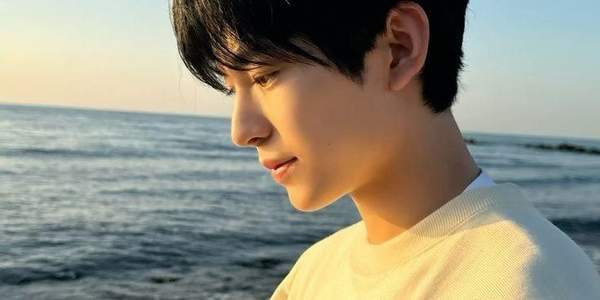 泣く星、消える影 (우는 별, 사라지는 그림자): yukini