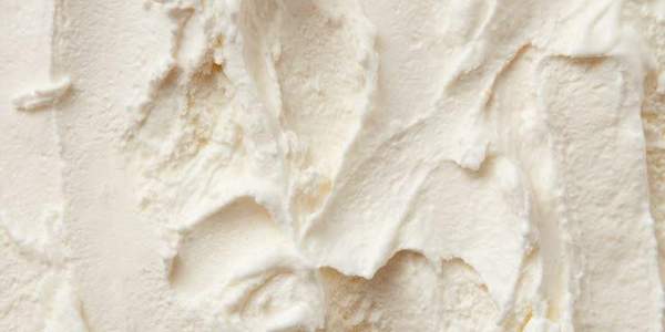 고집스러운 키스: cream